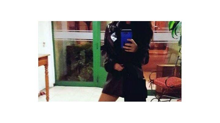 Así es Mechy Rohrer, la protagonista del video hot con dos pilotos