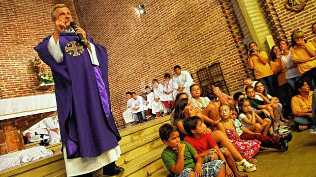 El mensaje del Padre Axel por Navidad: Es una fiesta llena de esperanza ...